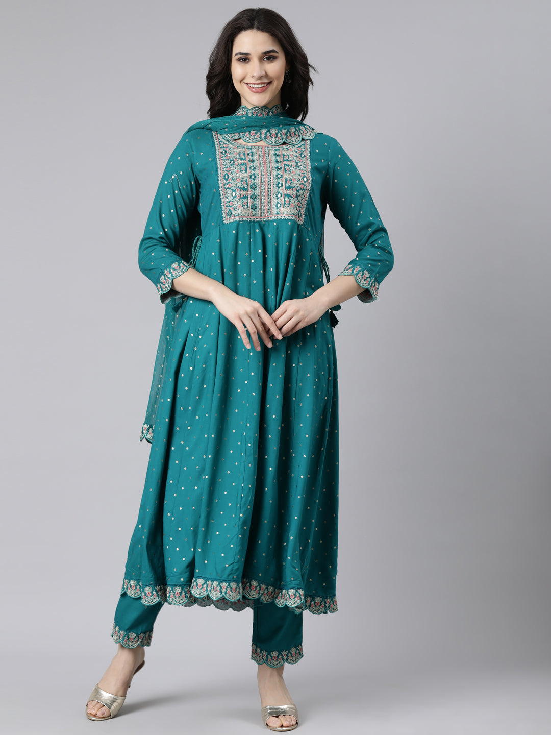 Neerus Green Regular Flared Ethnic Motifs Kurta And Trousers With Dupa ...