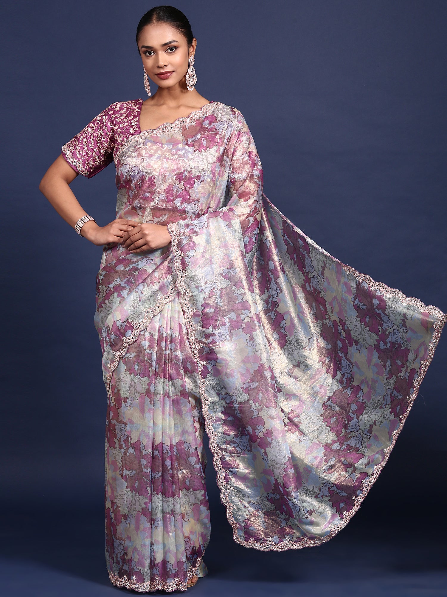 Printed Shimmer Weaved Saree With Readymade Blouse – Neerus India