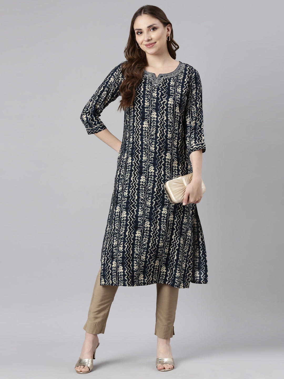 Neerus Navy Blue Regular Straight Chevron Kurta – Neerus India