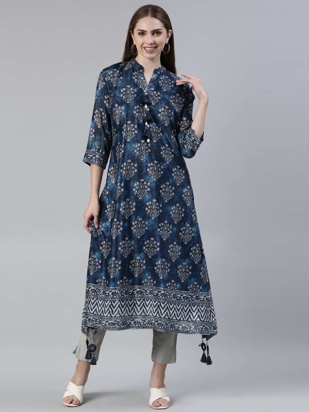 Neeru's Blue Curved Regular Crepe Kurtas – neerus-india